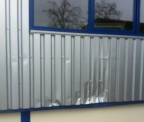 Dakelementen, gevelelementen, wandbeplating en dakbeplating.